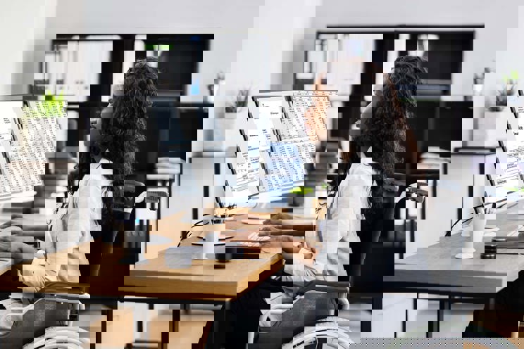 Source to Contract | Medius